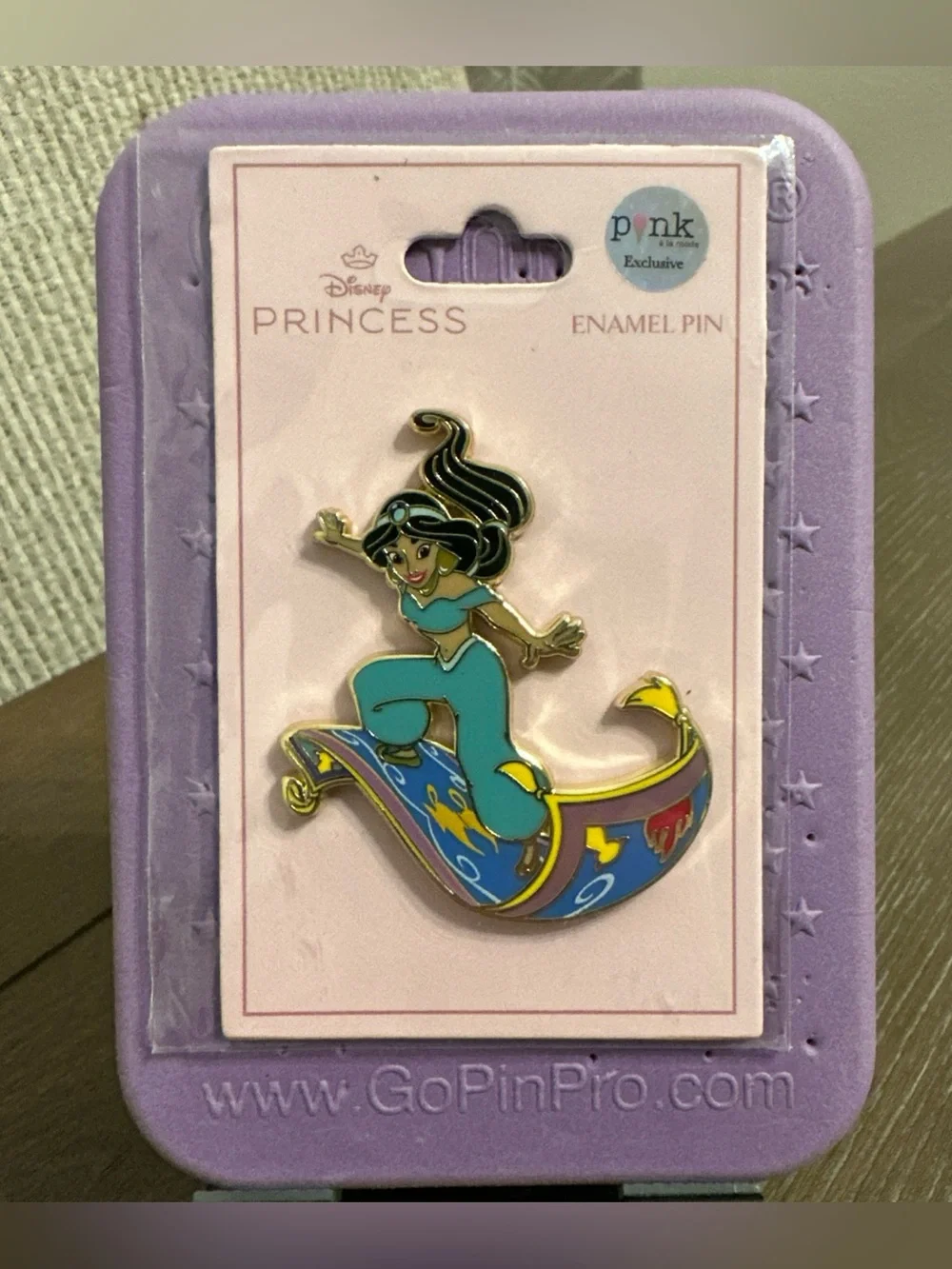 Disney | Other | Jasmine On Magic Carpet Pink A La Mode Palm Disney Pin ...